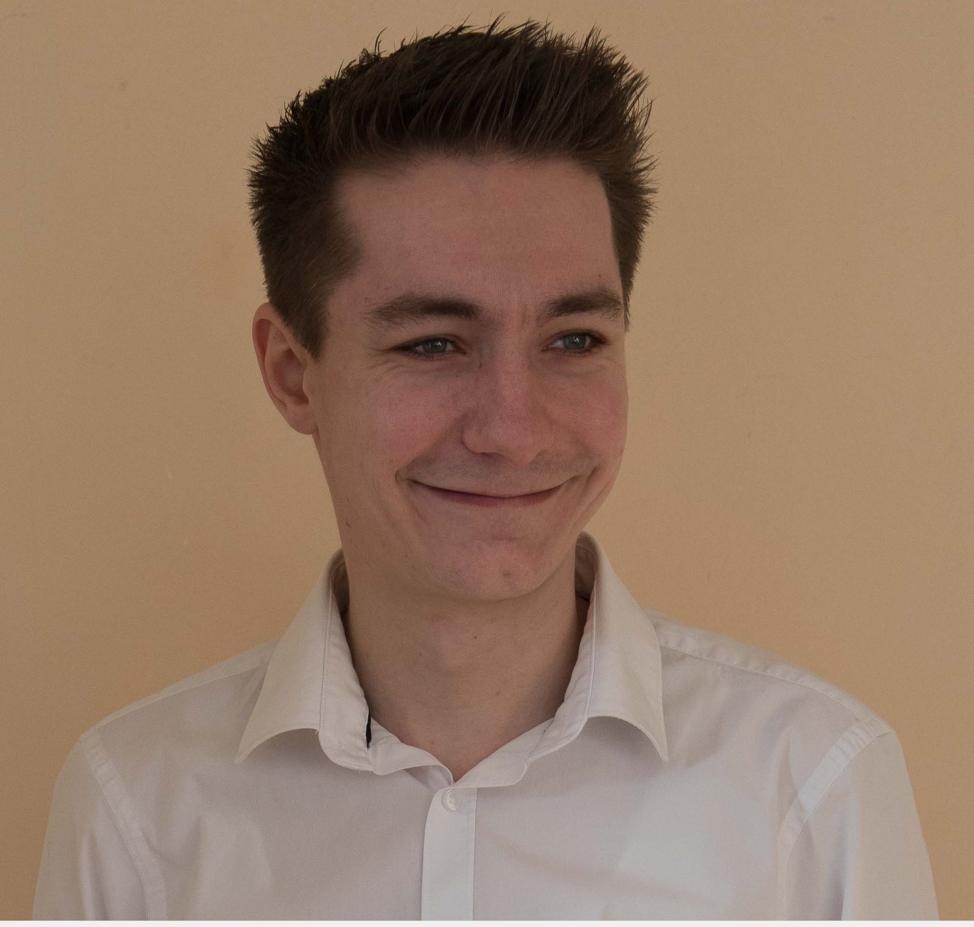 Joey Hensing - Fosteo