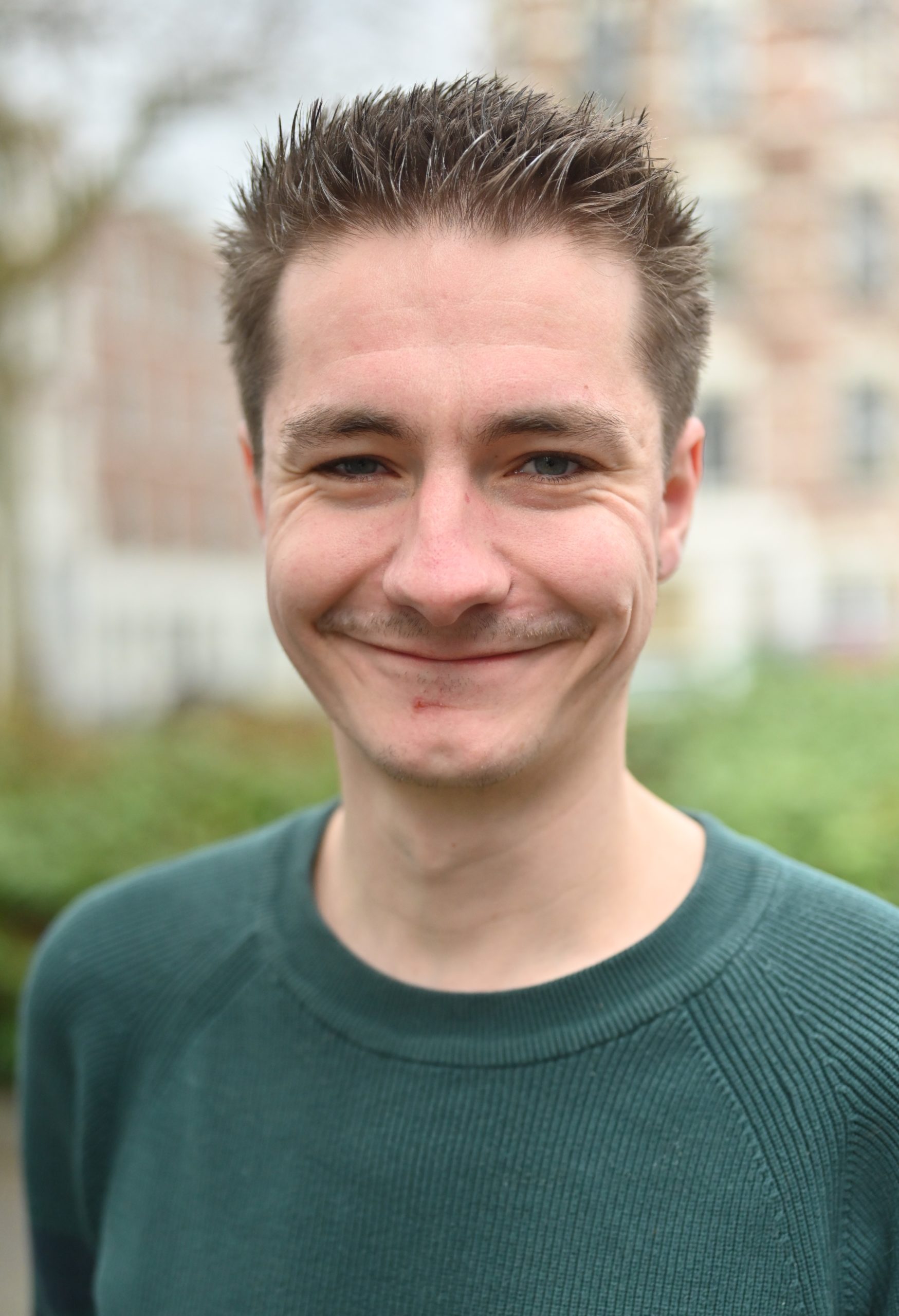 Joey Hensing is een jonge enthousiaste en bevlogen osteopaat.